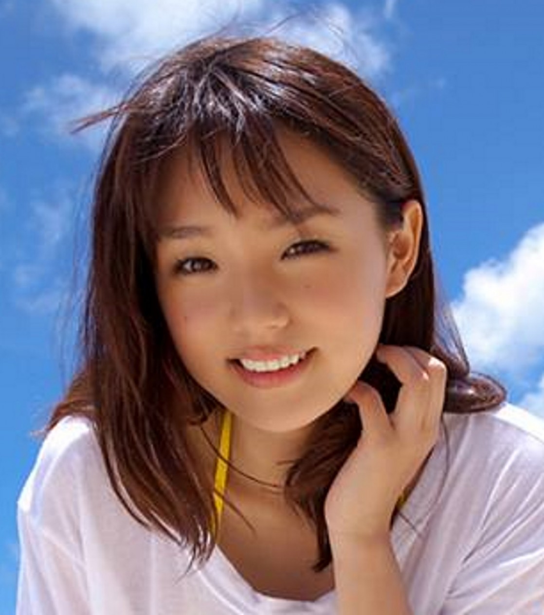 Ai Shinozaki Pictures